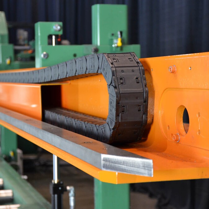 Advantage-2 - Captial Machine